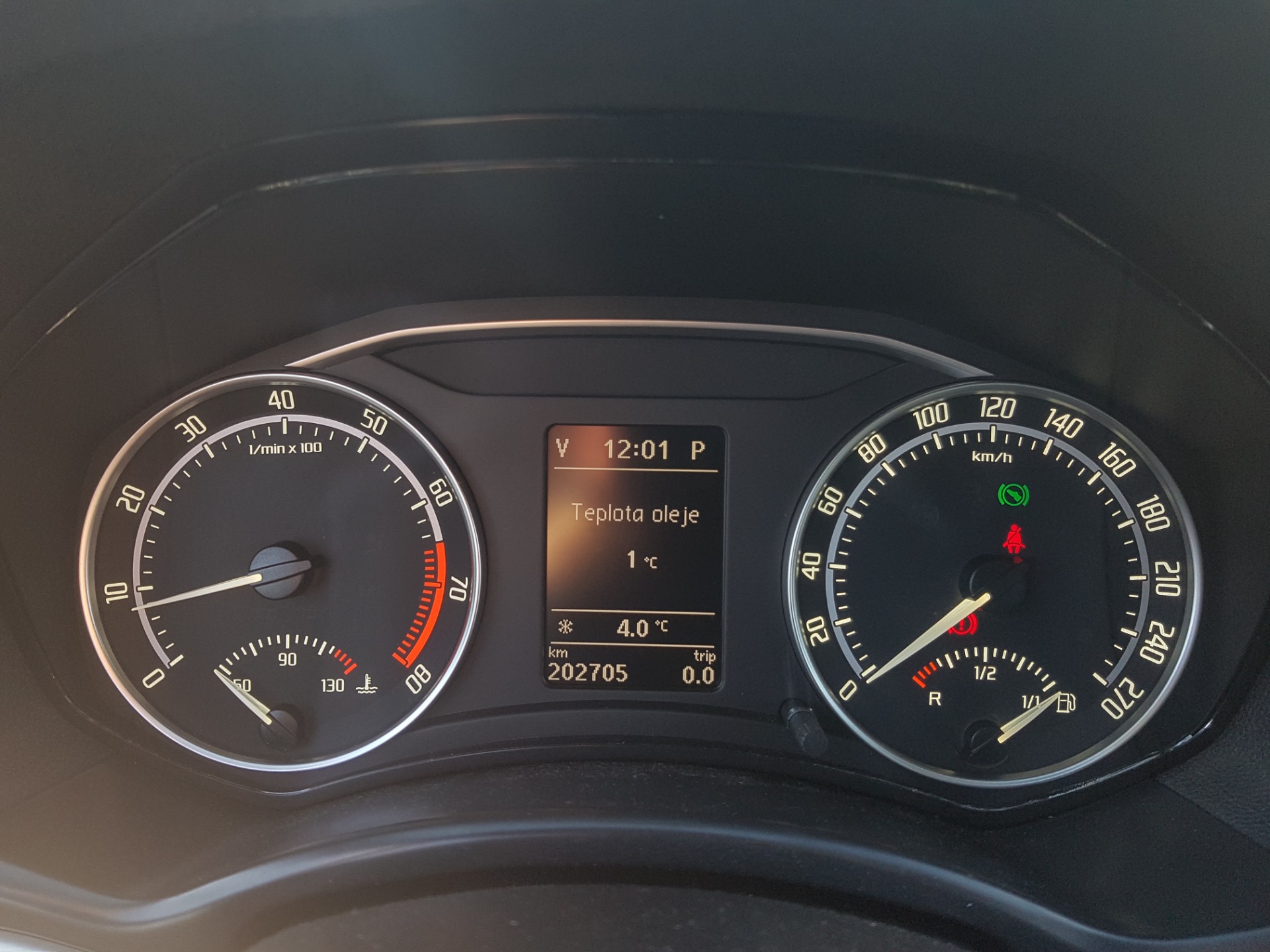 Servis novších prístrojových dosiek :: vag-retrofits.sk